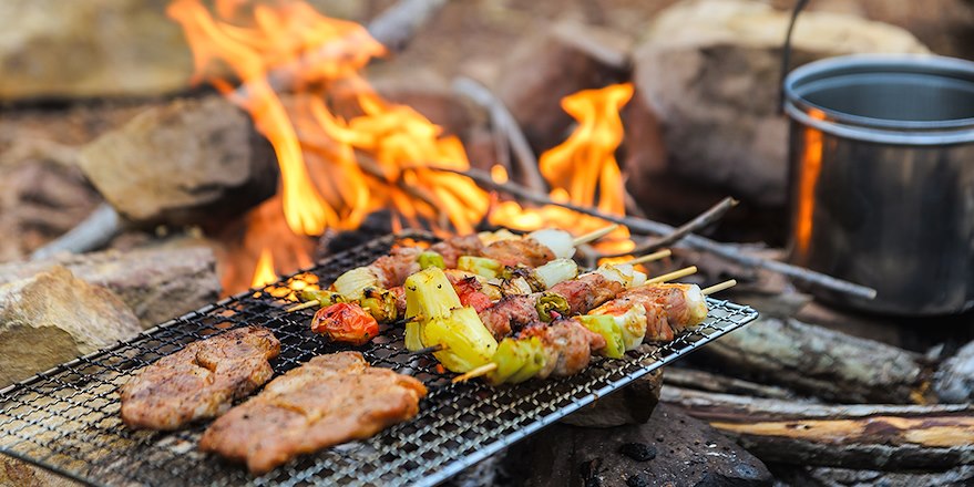 Campfire Cooking: 3 Delicious Methods | Sun Outdoors