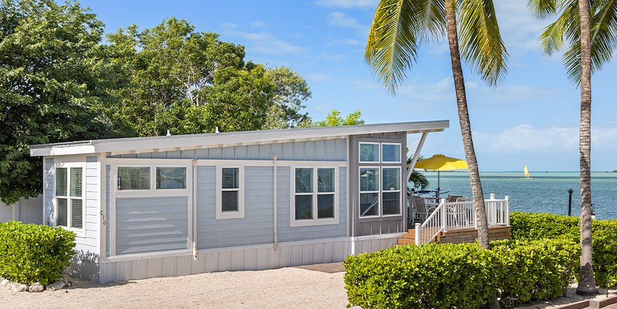 Top Seafood Spot in Key Largo | Sun Outdoors