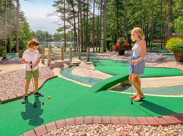 Miniature Golf and Camping | Sun Outdoors