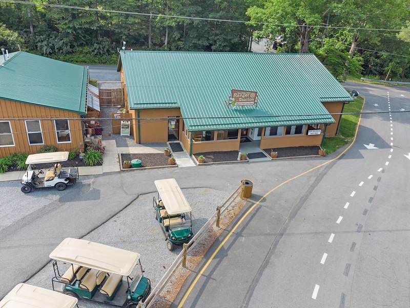 RV Resort in Natural Bridge Station, VA - Jellystone Park™ at Natural ...