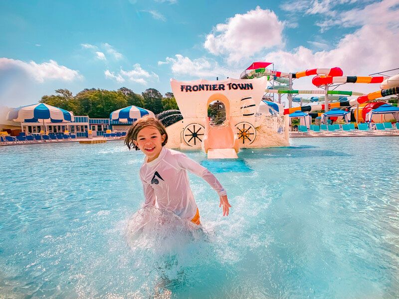 RV Resort in Berlin, MD - Sun Outdoors Frontier Town