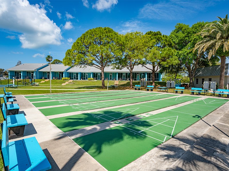 RV Resort in Dunedin, FL - Sun Retreats Dunedin