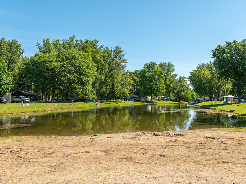 Amenities in Jellystone Park™ Barton Lake, Freemont, IN