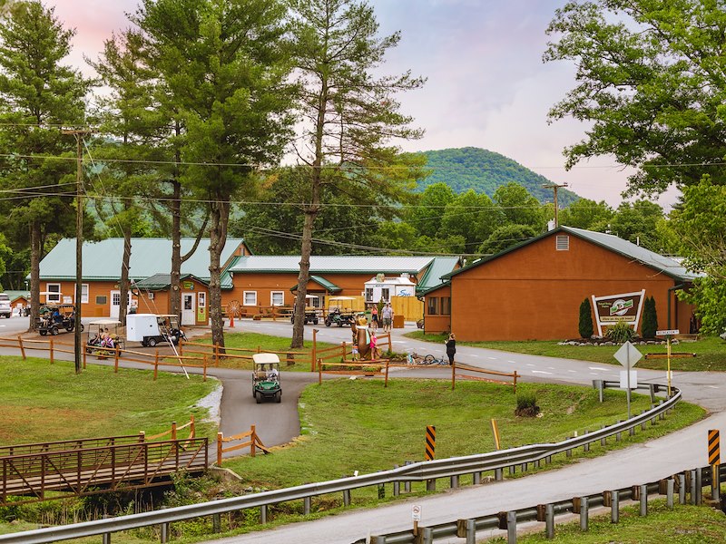 Amenities in Jellystone Park™ at Natural Bridge, Natural Bridge Station, VA