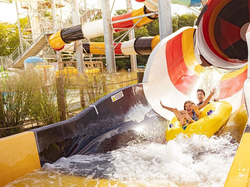 Amenities in Sun Outdoors Frontier Town, Berlin, MD