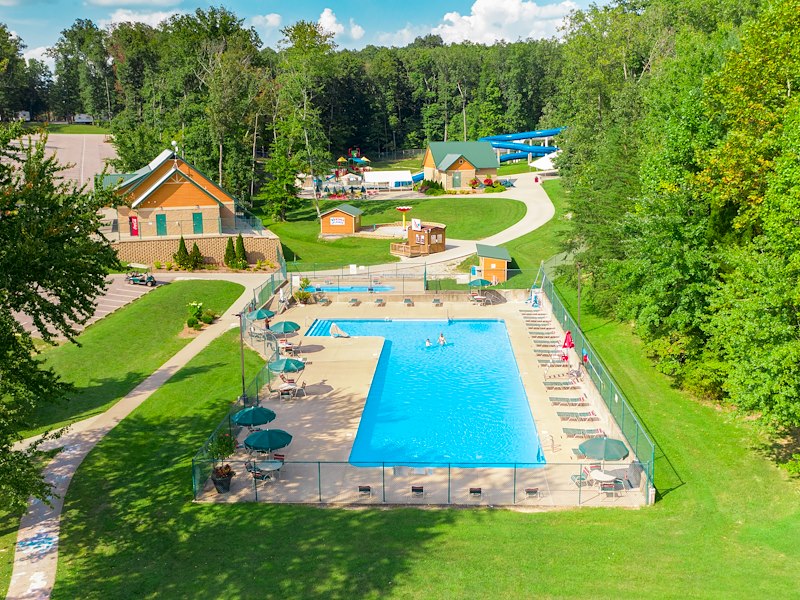 Amenities in Sun Outdoors Lake Rudolph, Santa Claus, IN