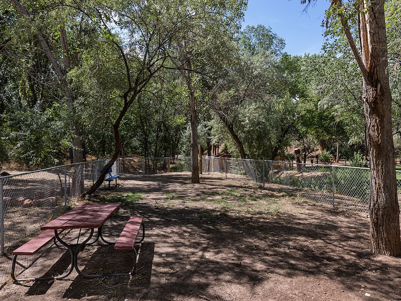 Amenities in Sun Outdoors Moab Downtown, Moab, UT