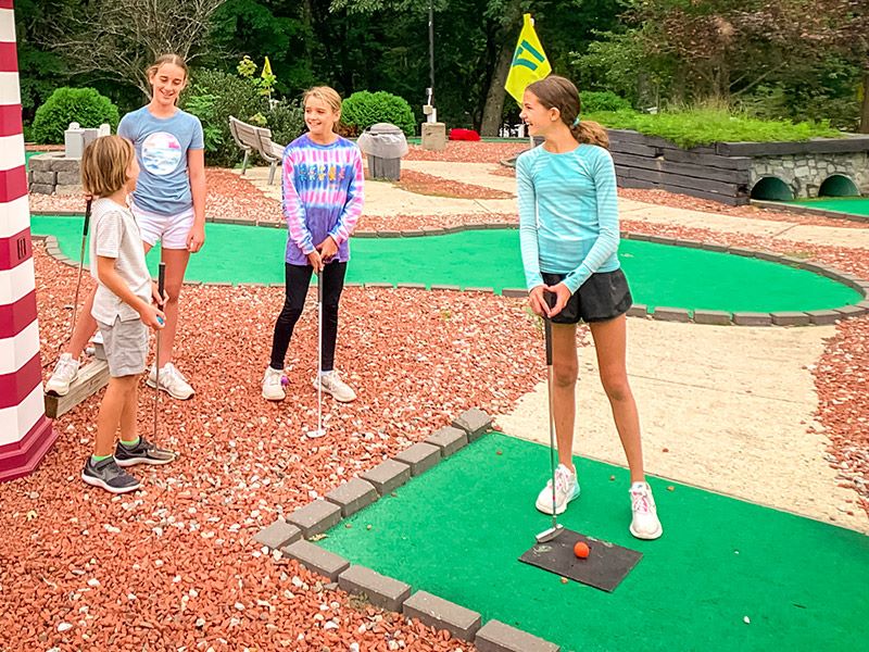 Amenities in Sun Retreats Wild Acres, Old Orchard Beach, ME