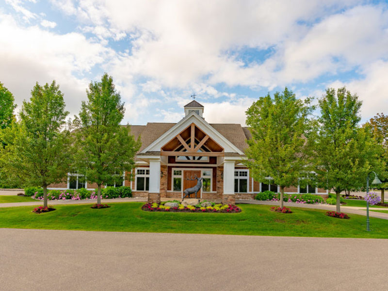 RV Resort in Petoskey, MI - Sun Outdoors Petoskey Bay Harbor