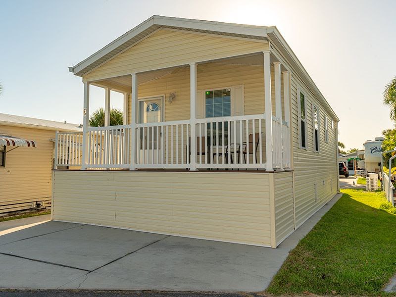 RV Camping Resort in Ohio | Sun Retreats Geneva on the Lake