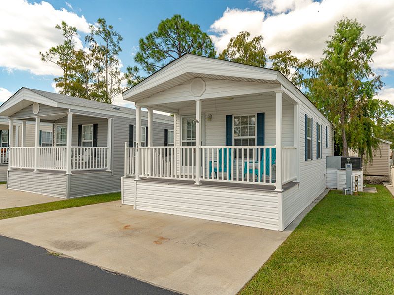 RV Resort in Naples, FL - Sun Retreats Naples East