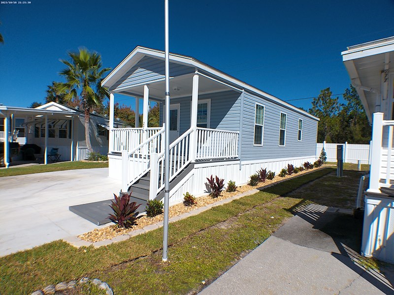 RV Resort in Hudson, FL - Three Lakes