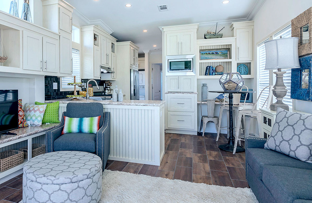 Vacation Homes for Sale in US & Canada | Sun Outdoors