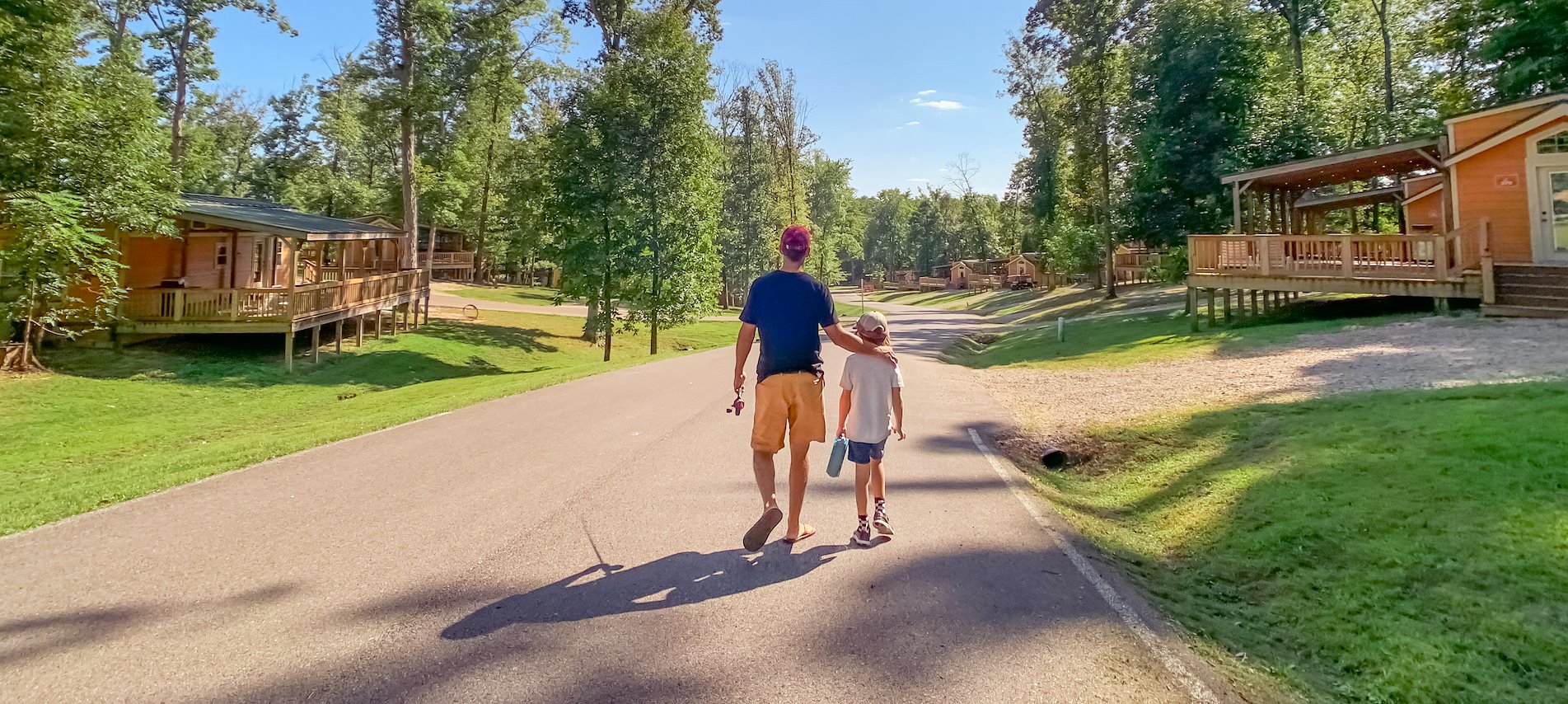 RV Resort in Santa Claus, IN - Sun Outdoors Lake Rudolph